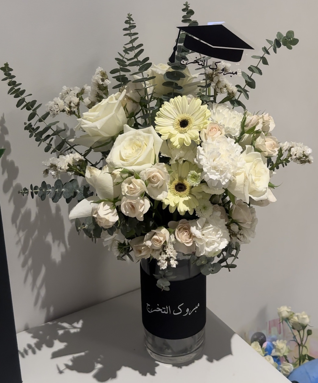 Graduation vase white – AE Blooms