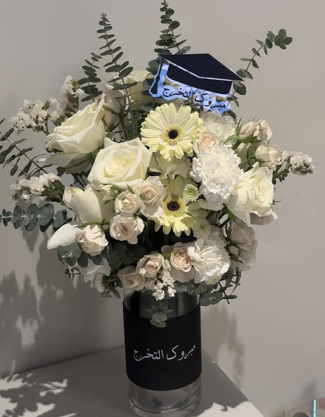 Graduation vase white – AE Blooms
